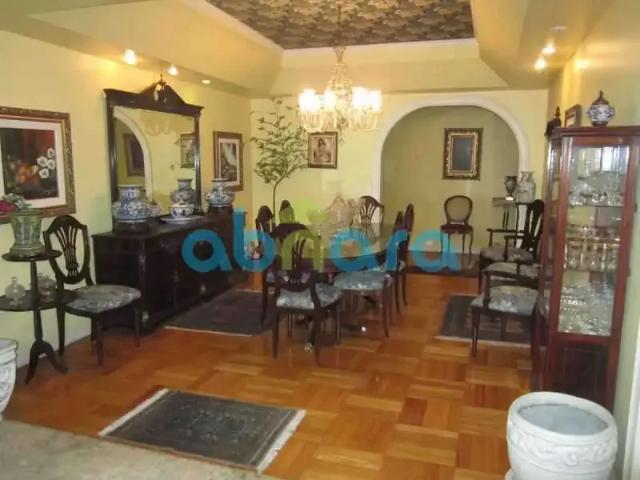 Apartamento para Venda em Rio de Janeiro/RJ Copacabana 4 Quartos