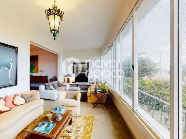 Apartamento para Venda em Rio de Janeiro/RJ Copacabana 4 Quartos