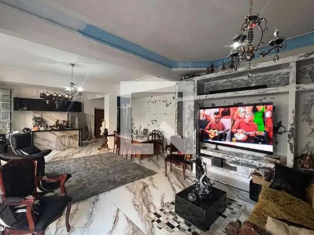 Apartamento para Venda em Rio de Janeiro/RJ Copacabana 4 Quartos