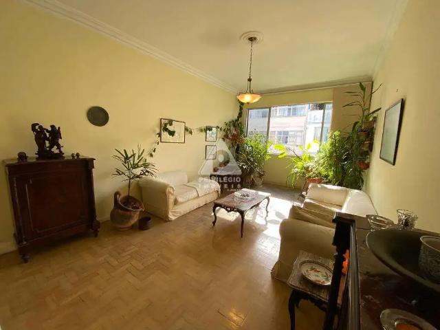 Apartamento para Venda em Rio de Janeiro/RJ Copacabana 4 Quartos