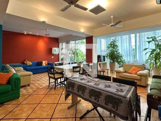 Apartamento para Venda em Rio de Janeiro/RJ Copacabana 4 Quartos
