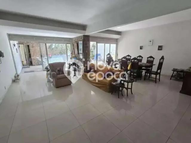 Apartamento para Venda em Rio de Janeiro/RJ Copacabana 4 Quartos
