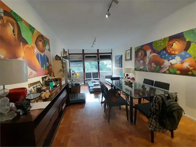 Apartamento para Venda em Rio de Janeiro/RJ Copacabana 4 Quartos