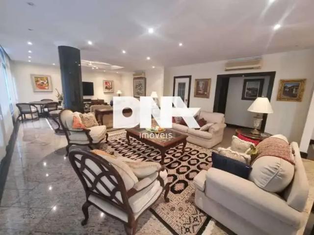 Apartamento para Venda em Rio de Janeiro/RJ Copacabana 4 Quartos