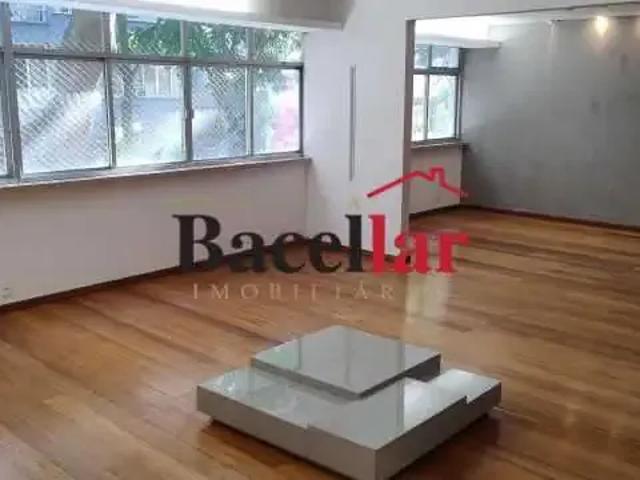 Apartamento para Venda em Rio de Janeiro/RJ Copacabana 4 Quartos
