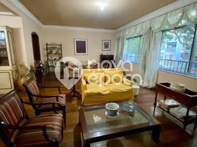 Apartamento para Venda em Rio de Janeiro/RJ Copacabana 4 Quartos