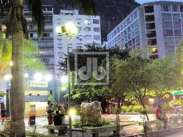 Apartamento para Venda em Rio de Janeiro/RJ Copacabana 4 Quartos