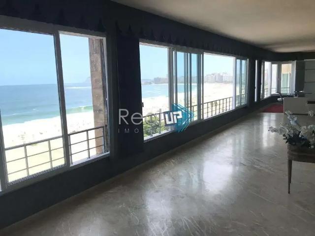 Apartamento para Venda em Rio de Janeiro/RJ Copacabana 4 Quartos