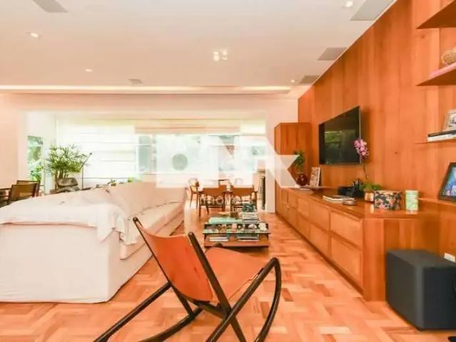 Apartamento para Venda em Rio de Janeiro/RJ Copacabana 4 Quartos