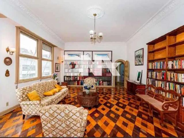 Apartamento para Venda em Rio de Janeiro/RJ Copacabana 4 Quartos