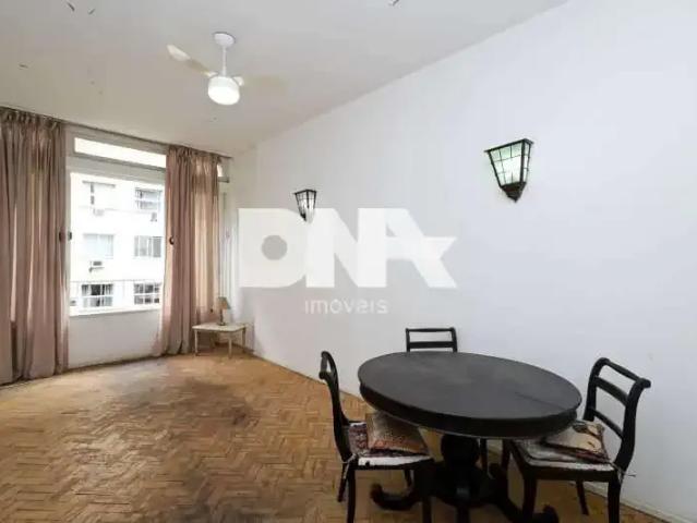 Apartamento para Venda em Rio de Janeiro/RJ Copacabana 4 Quartos