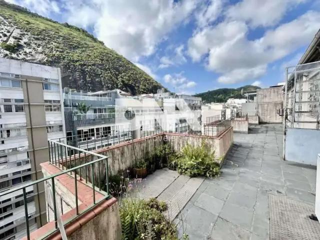 Apartamento para Venda em Rio de Janeiro/RJ Copacabana 4 Quartos