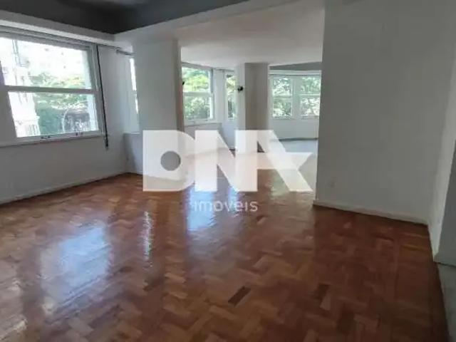 Apartamento para Venda em Rio de Janeiro/RJ Copacabana 4 Quartos