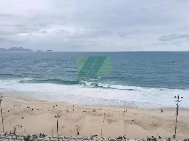 Apartamento para Venda em Rio de Janeiro/RJ Copacabana 4 Quartos