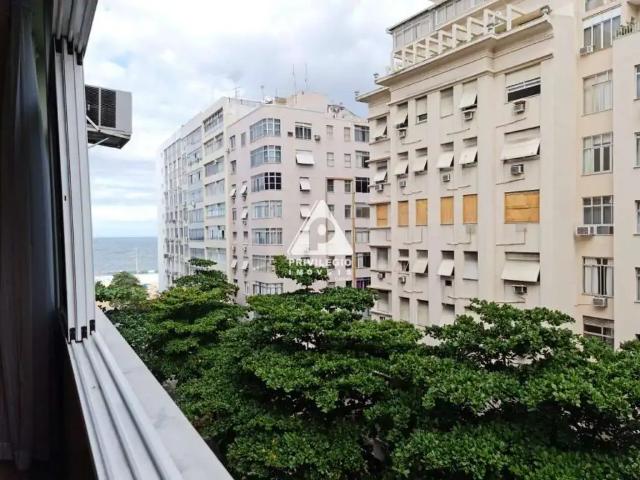 Apartamento para Venda em Rio de Janeiro/RJ Copacabana 4 Quartos