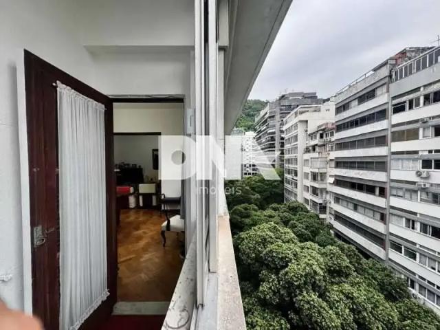 Apartamento para Venda em Rio de Janeiro/RJ Copacabana 4 Quartos