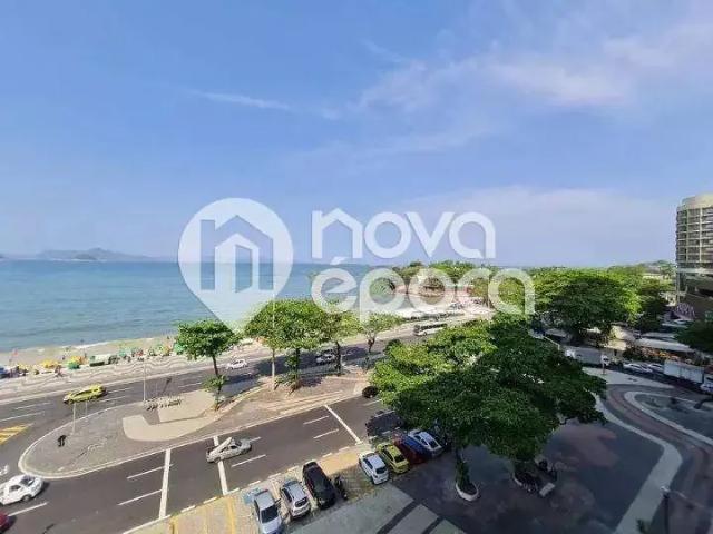 Apartamento para Venda em Rio de Janeiro/RJ Copacabana 4 Quartos