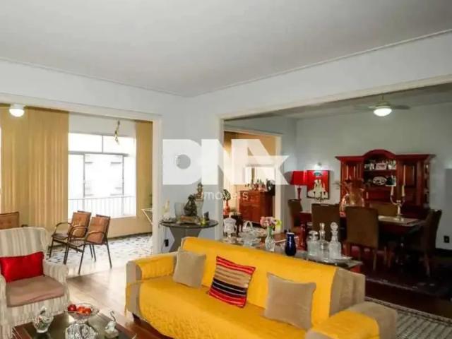 Apartamento para Venda em Rio de Janeiro/RJ Copacabana 4 Quartos