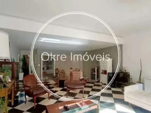 Apartamento para Venda em Rio de Janeiro/RJ Copacabana 4 Quartos