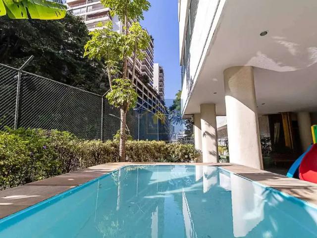 Apartamento para Venda em Rio de Janeiro/RJ Copacabana 4 Quartos