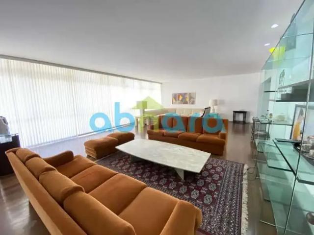 Apartamento para Venda em Rio de Janeiro/RJ Copacabana 4 Quartos