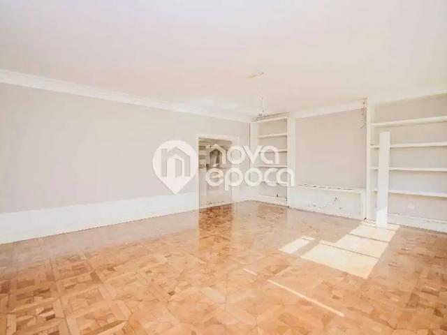 Apartamento para Venda em Rio de Janeiro/RJ Copacabana 4 Quartos