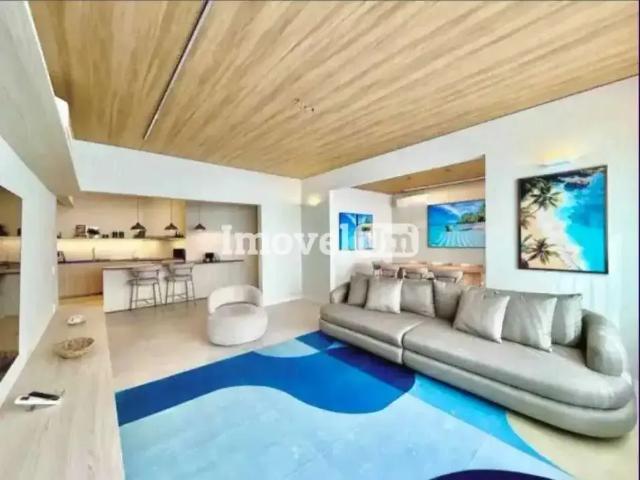 Apartamento para Venda em Rio de Janeiro/RJ Copacabana 4 Quartos