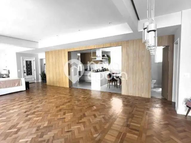 Apartamento para Venda em Rio de Janeiro/RJ Copacabana 4 Quartos