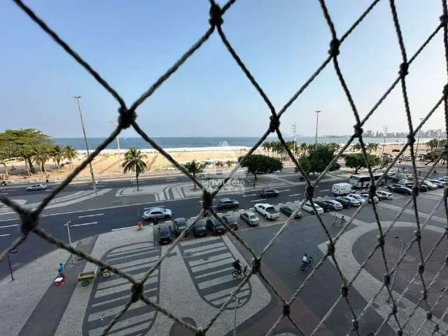 Apartamento para Venda em Rio de Janeiro/RJ Copacabana 4 Quartos