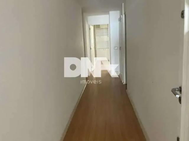 Apartamento para Venda em Rio de Janeiro/RJ Copacabana 4 Quartos