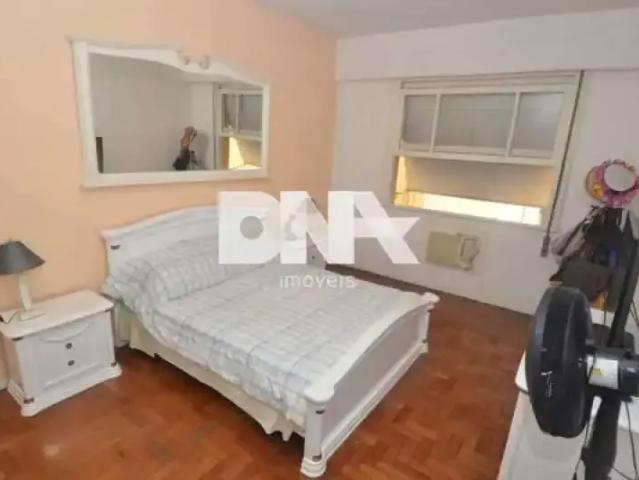 Apartamento para Venda em Rio de Janeiro/RJ Copacabana 4 Quartos