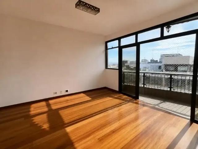 Apartamento para Venda em Rio de Janeiro/RJ Copacabana 4 Quartos