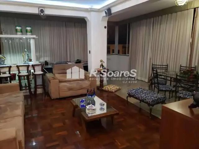 Apartamento para Venda em Rio de Janeiro/RJ Copacabana 4 Quartos