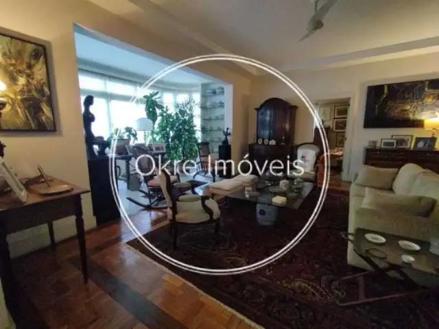Apartamento para Venda em Rio de Janeiro/RJ Copacabana 4 Quartos