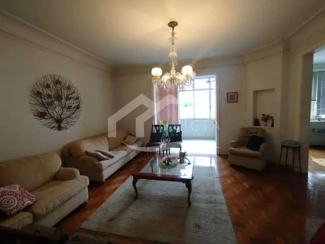 Apartamento para Venda em Rio de Janeiro/RJ Copacabana 4 Quartos