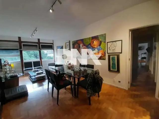 Apartamento para Venda em Rio de Janeiro/RJ Copacabana 4 Quartos