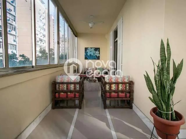 Apartamento para Venda em Rio de Janeiro/RJ Copacabana 4 Quartos