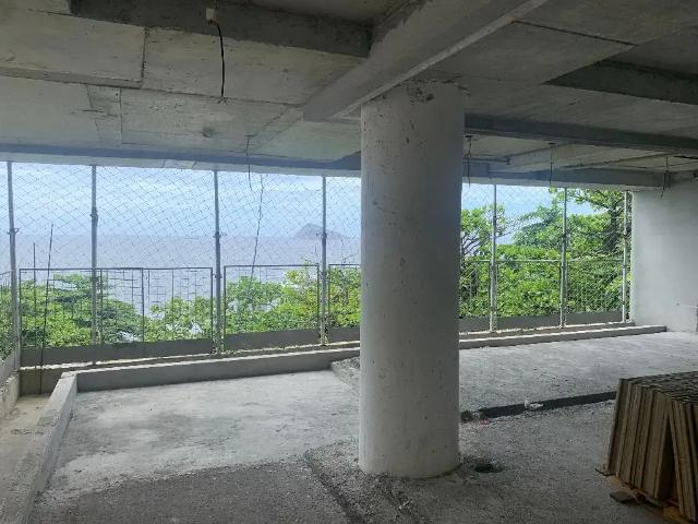 Apartamento para Venda em Rio de Janeiro/RJ Copacabana 5 Quartos