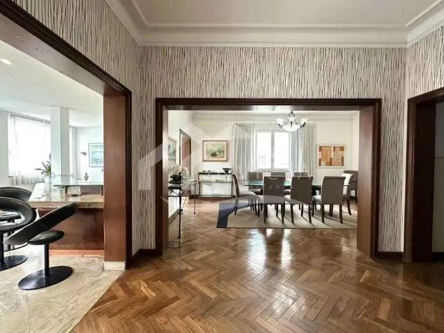 Apartamento para Venda em Rio de Janeiro/RJ Copacabana 5 Quartos