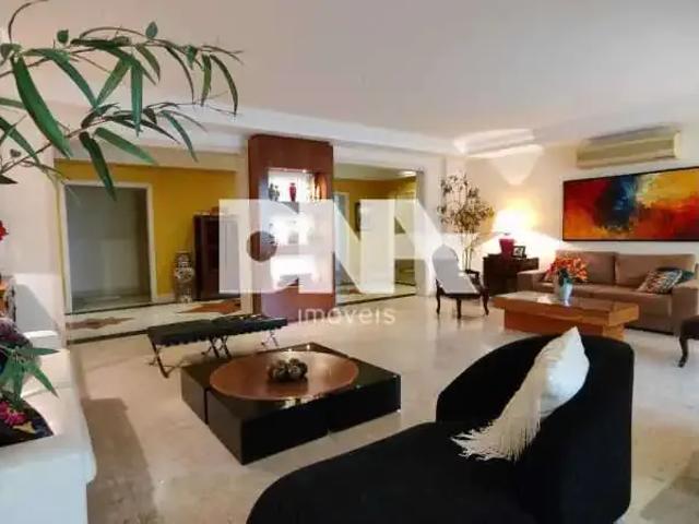 Apartamento para Venda em Rio de Janeiro/RJ Copacabana 5 Quartos