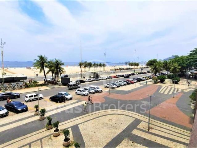 Apartamento para Venda em Rio de Janeiro/RJ Copacabana 5 Quartos