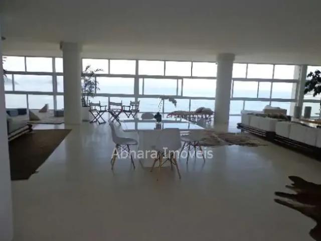 Apartamento para Venda em Rio de Janeiro/RJ Copacabana 5 Quartos