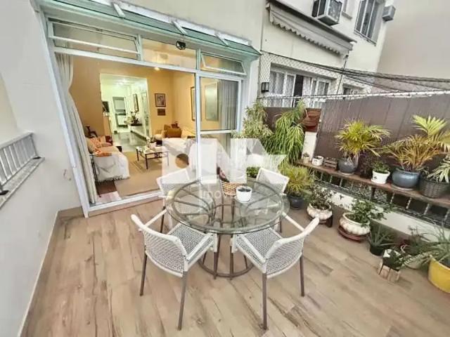 Apartamento para Venda em Rio de Janeiro/RJ Copacabana 5 Quartos