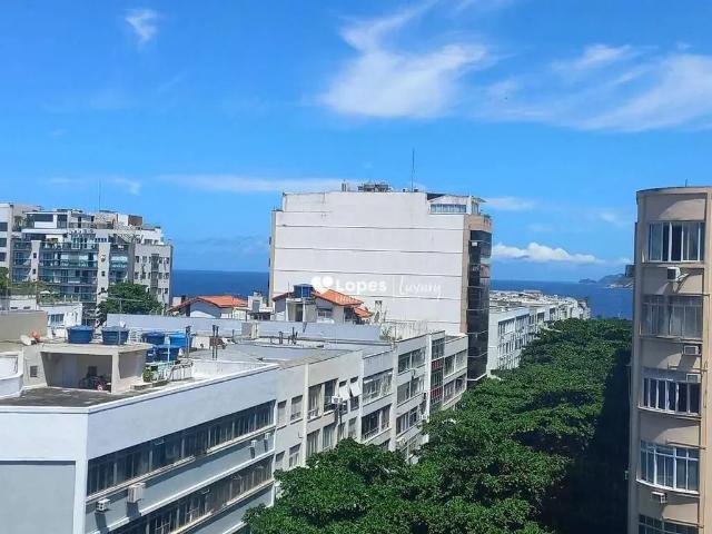 Apartamento para Venda em Rio de Janeiro/RJ Copacabana 5 Quartos