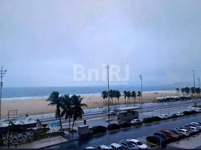 Apartamento para Venda em Rio de Janeiro/RJ Copacabana 5 Quartos