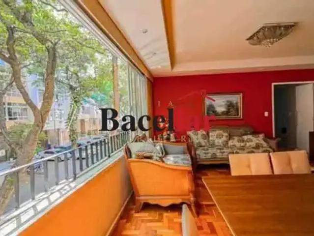 Apartamento para Venda em Rio de Janeiro/RJ Copacabana 5 Quartos