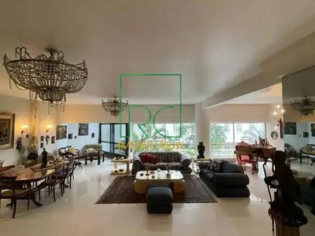 Apartamento para Venda em Rio de Janeiro/RJ Copacabana 5 Quartos