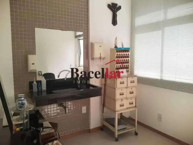 Apartamento para Venda em Rio de Janeiro/RJ Copacabana 1 Quartos