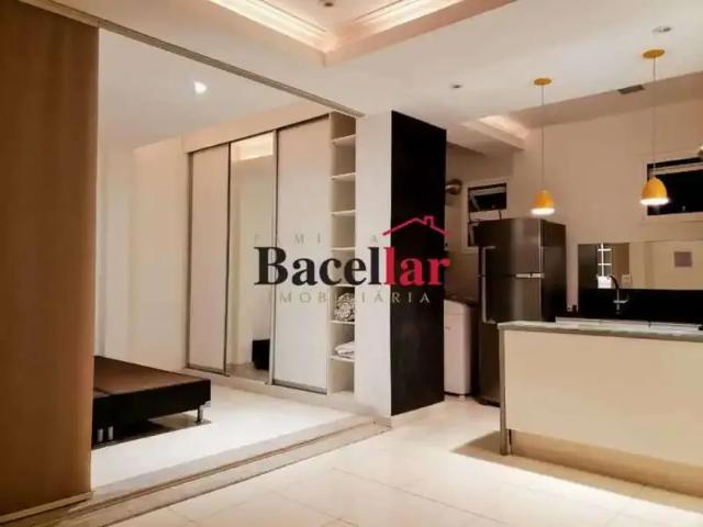 Apartamento para Venda em Rio de Janeiro/RJ Copacabana 1 Quartos