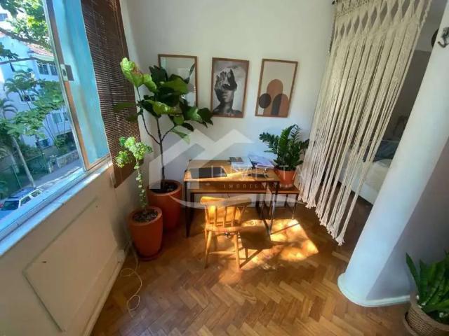 Apartamento para Venda em Rio de Janeiro/RJ Copacabana 1 Quartos